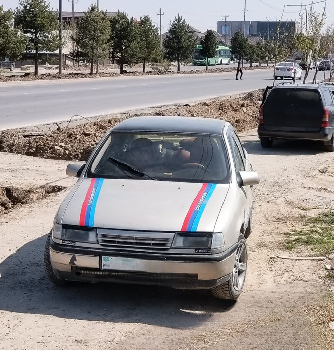 Opel Vectra 90 1.6 mex - Opel Шымкент на Olx