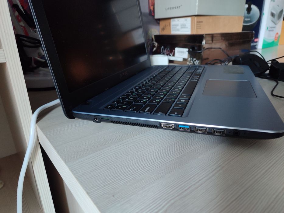 Продам ноутбук asus - Ноутбуки Кокшетау на Olx